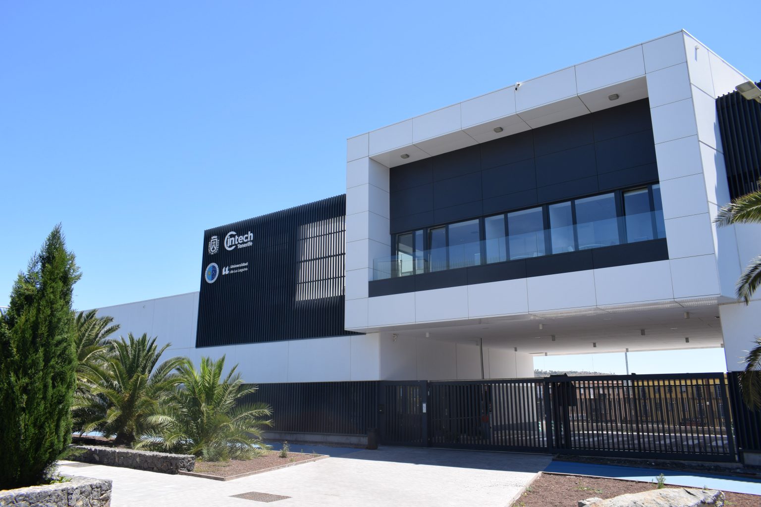 El IAC impulsa una incubadora especializada en Astrofísica y el Espacio ...