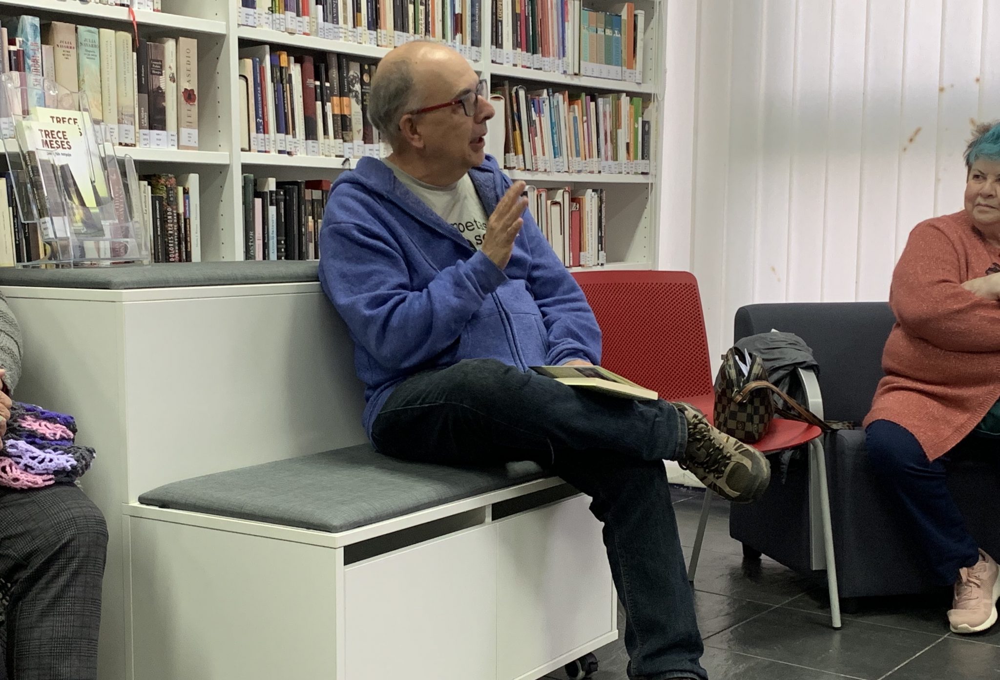 José Luis Regojo presenta en Candelaria su nuevo libro, ‘Trece Meses ...